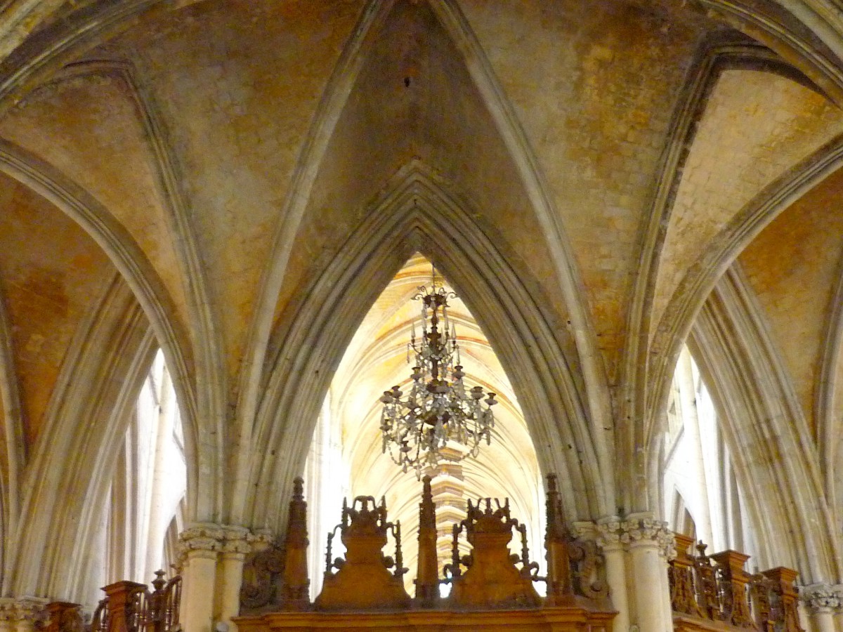 Discover the stunning Vendôme Abbey - French Moments
