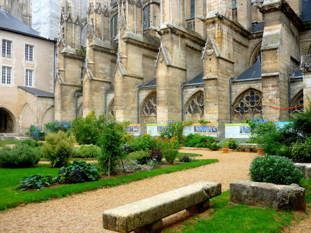 Discover the stunning Vendôme Abbey - French Moments