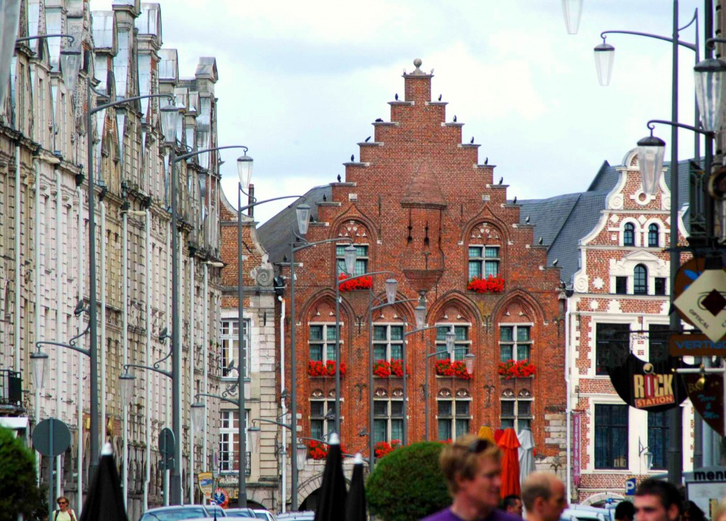 Discover the fabulous Flemish Arras Squares - French Moments