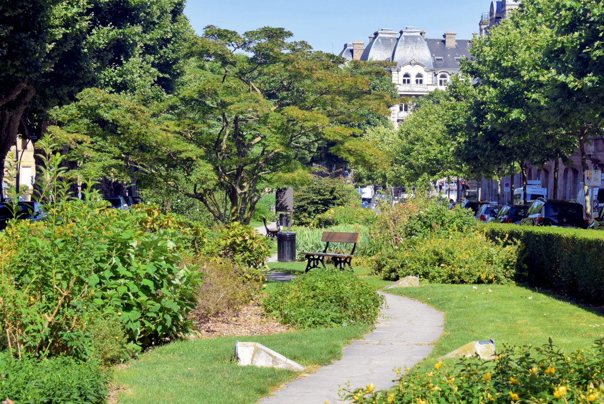 Discover Metz German Imperial District - French Moments