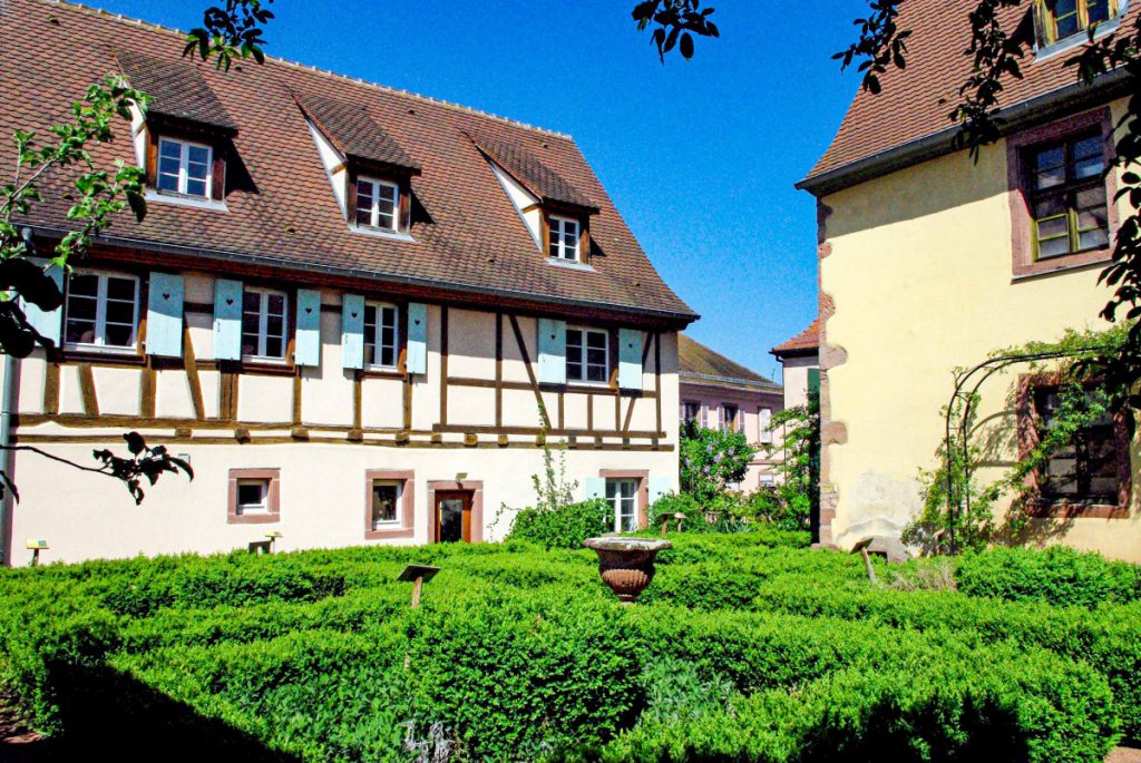 Discover the fortified village of Bergheim in Alsace - French Moments