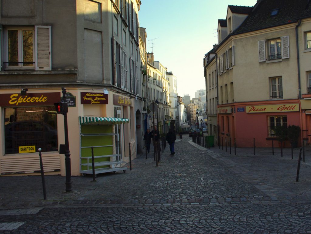 Village de Charonne: A Village Atmosphere in Paris - French Moments