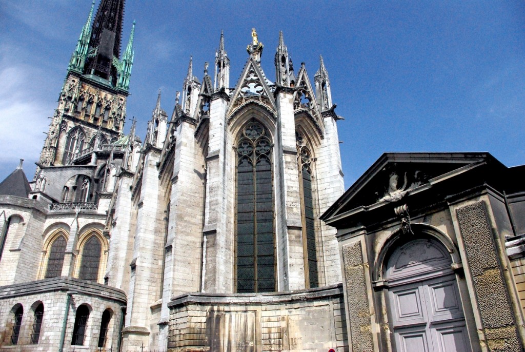 Explore Rouen Cathedral, France tallest church! - French Moments