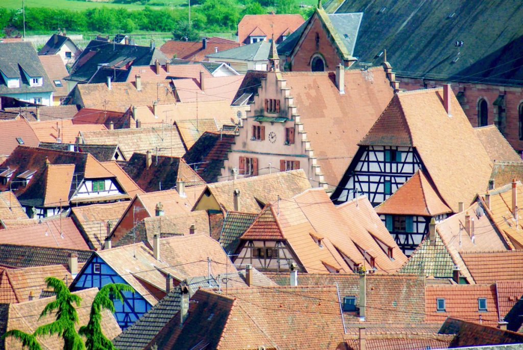 Discover the scenic Alsace Wine Route - French Moments