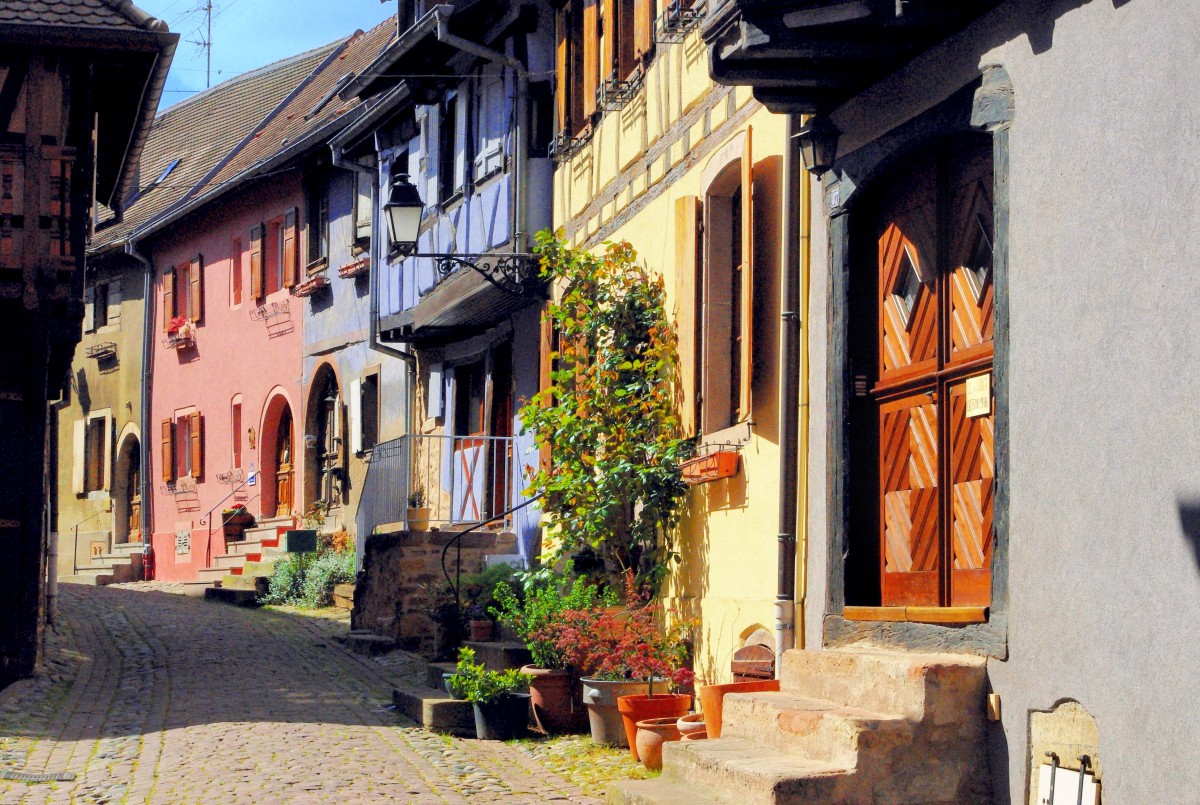 Discover the village of Eguisheim in Alsace - French Moments