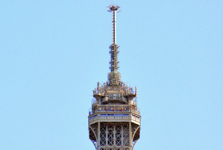 25 Fun Facts about the Eiffel Tower - French Moments