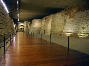 Discover the Louvre Palace, Paris - French Moments