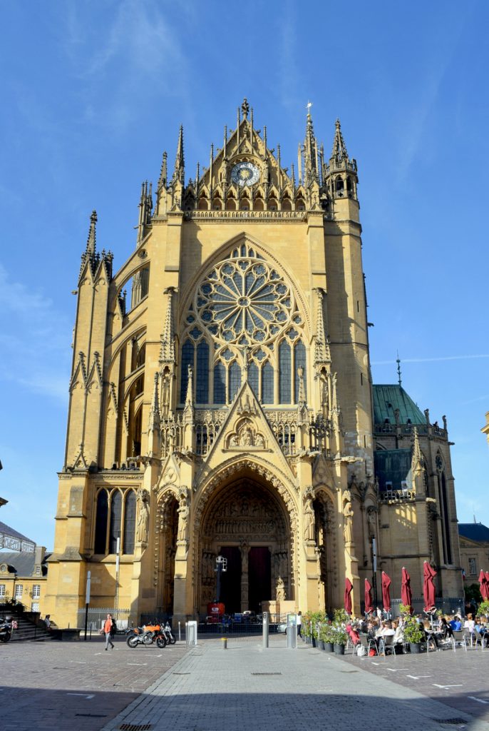 Discover Metz Cathedral, the Lantern of God - French Moments