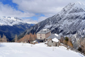 Chamonix Mont Blanc: A Discovery Guide - French Moments