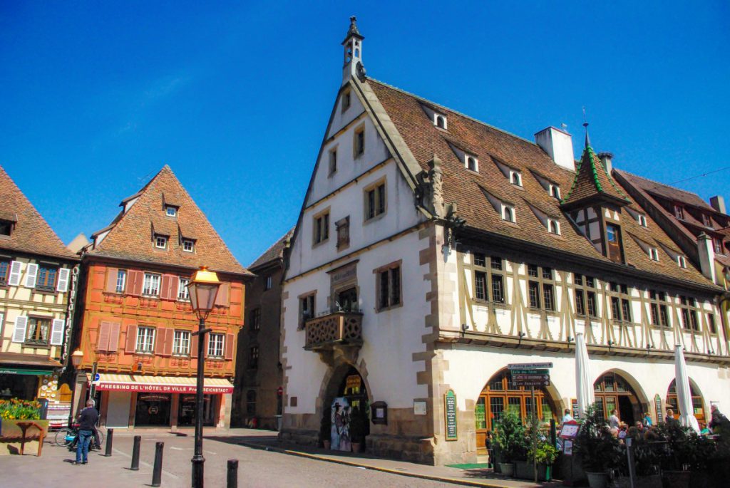 Discover the scenic Alsace Wine Route - French Moments