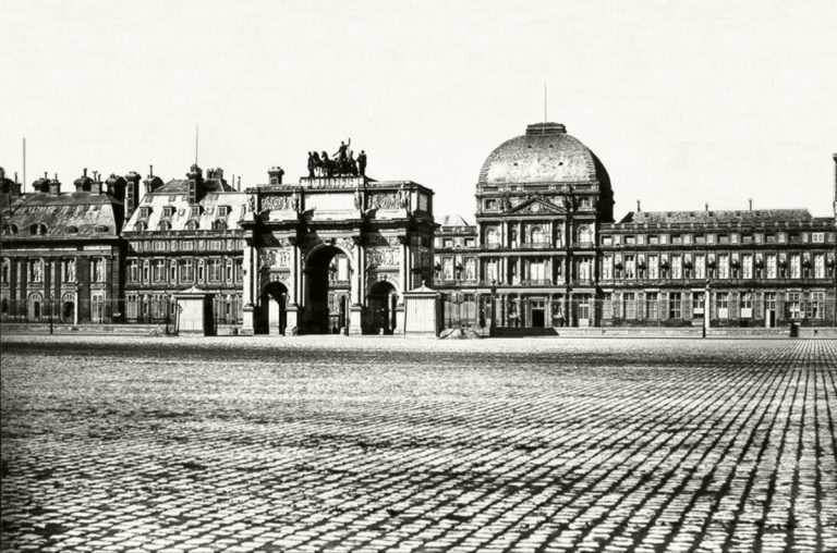 A Guide to the Historical Axis of Paris - French Moments