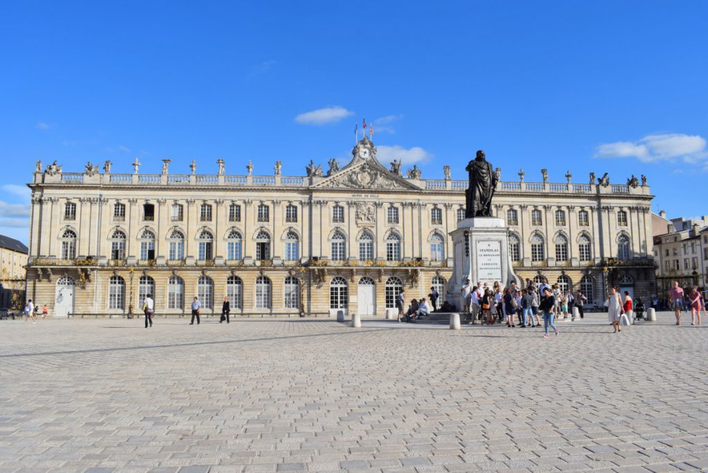 Top 10 Most Beautiful Squares of France - French Moments