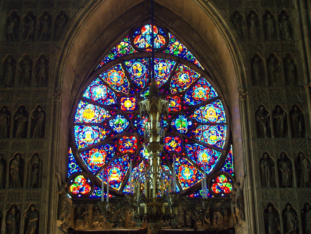 Explore Reims Cathedral, a Historic Monument! - French Moments