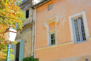 Saint-Rémy-de-Provence: A Discovery Guide - French Moments
