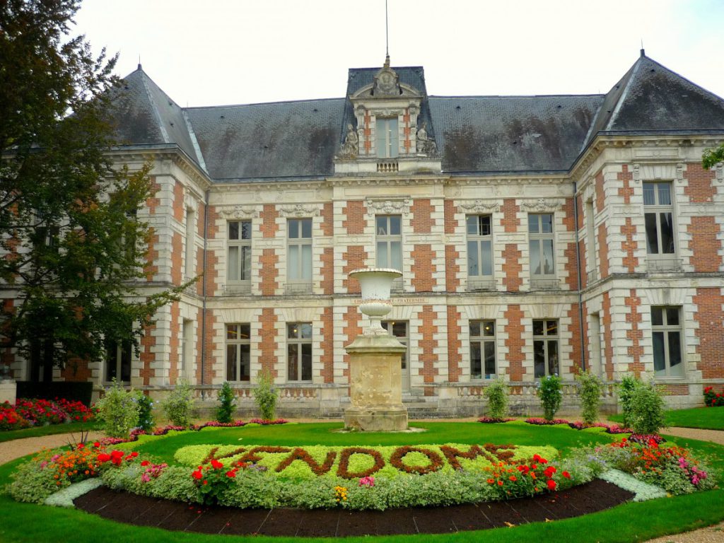 Vendôme: What You Need To See - French Moments