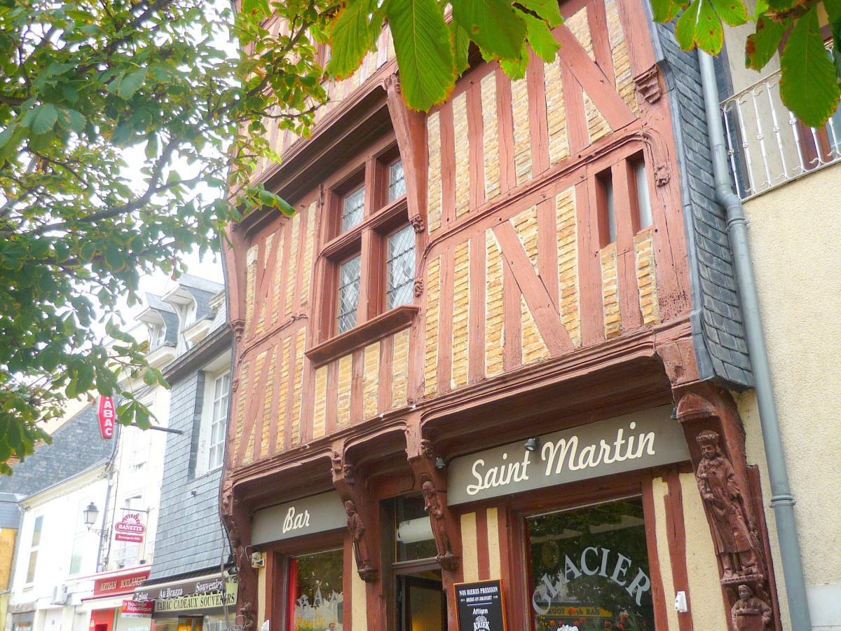 Vendôme: What You Need To See - French Moments