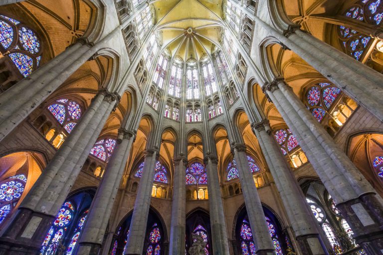 Beauvais Cathedral: the gravity-defying church - French Moments