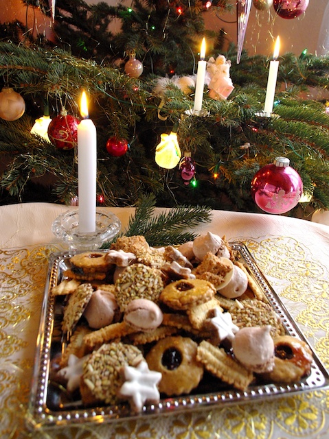 Bredalas Christmas Cookies - Bredalas de Noël - French Moments