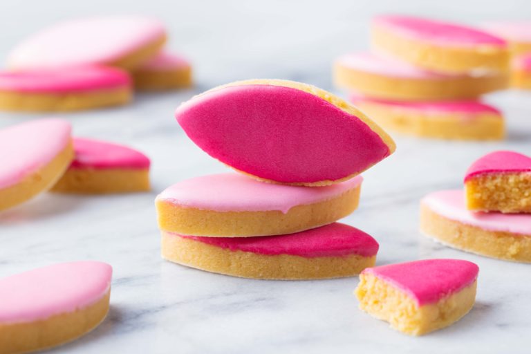 The Calissons of Aix: a Specialty Candy from Provence - French Moments