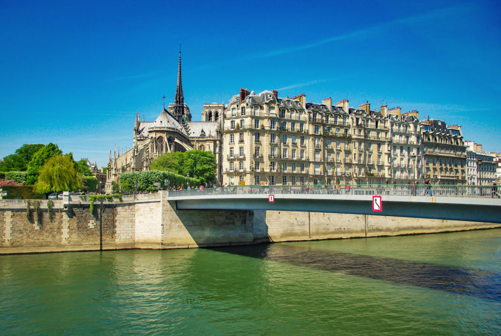 A Guide to the 20 Arrondissements of Paris - French Moments