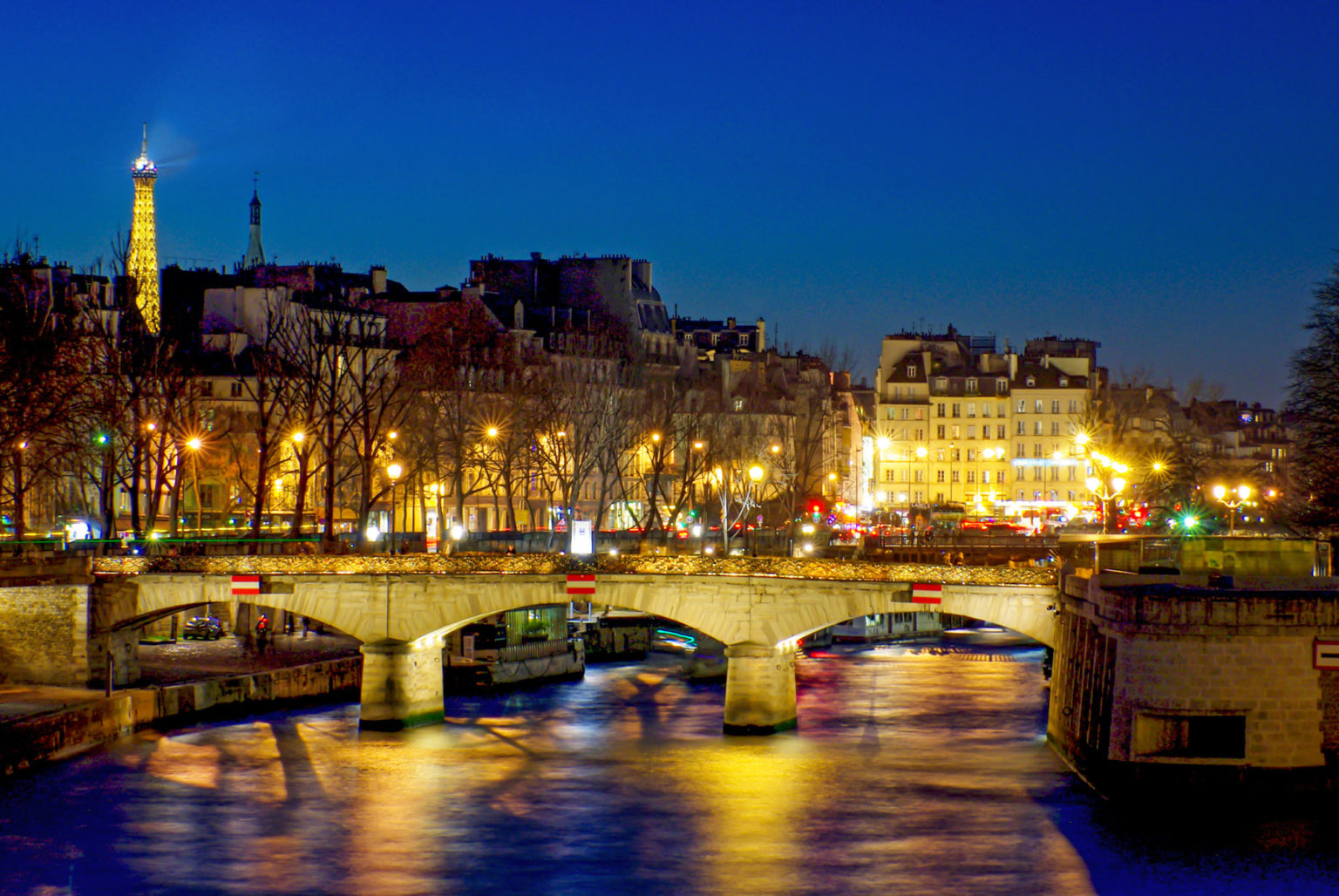Top 20 Destinations to Visit in France at Christmas - French Moments