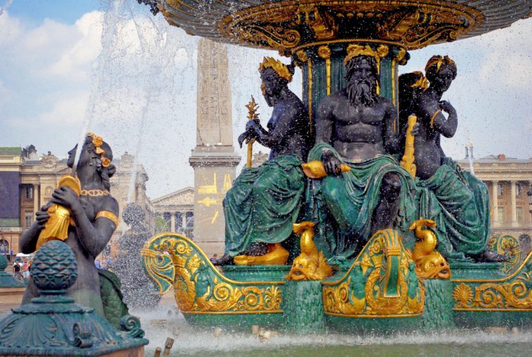 Top 10 Most Beautiful Squares of Paris - French Moments