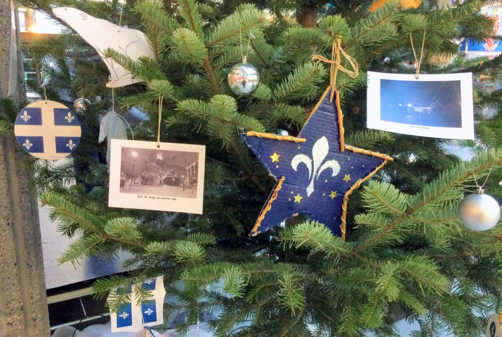 Annecy Christmas Market: What To See in 2025 - French Moments