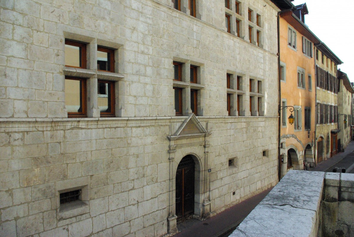 What to see in Annecy Old Town - French Moments