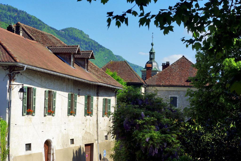Discover the village of Talloires by Lake Annecy - French Moments
