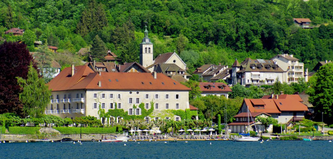 Discover the village of Talloires by Lake Annecy - French Moments