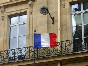 What Are The Different Lamp Posts Of Paris? - French Moments