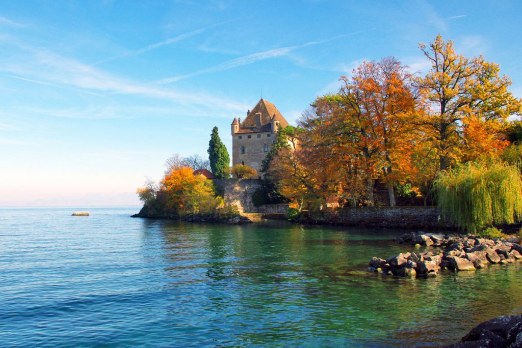 Yvoire: Discover a medieval village by Lake Geneva - French Moments