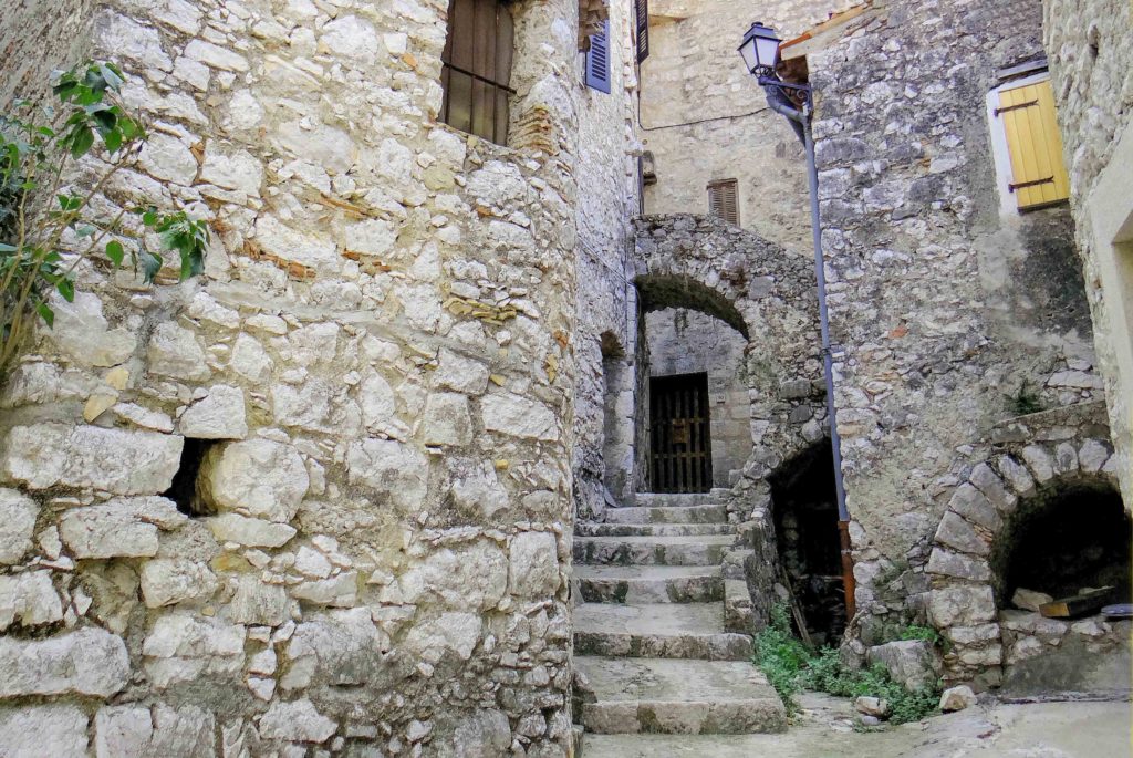 Peillon: A Discovery Guide of the Perched Village - French Moments