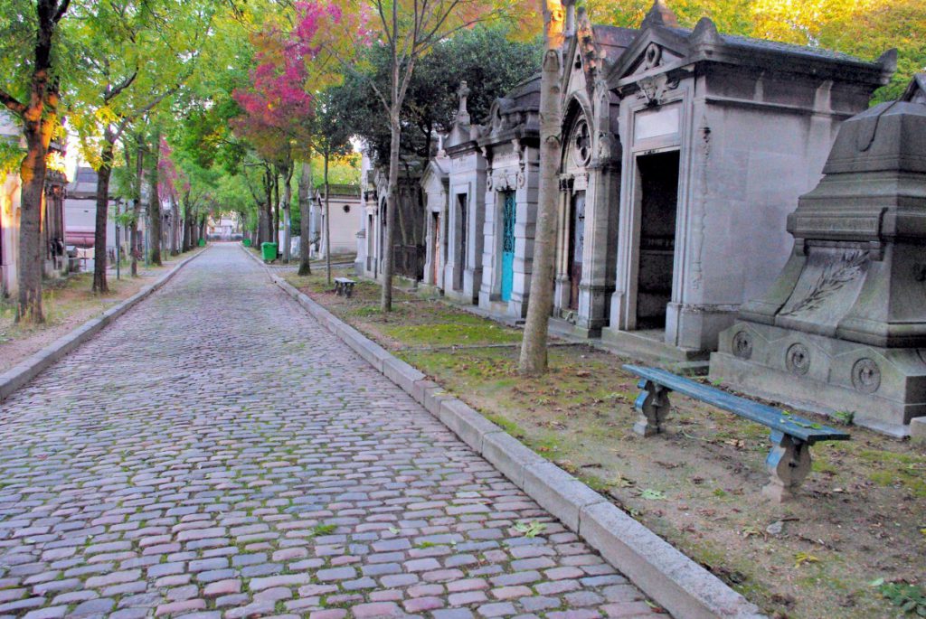 Discover the Pere Lachaise Cemetery in Paris - French Moments
