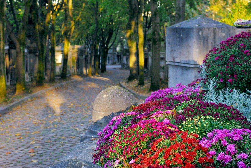 Explore the fourteen Cemeteries of Paris - French Moments