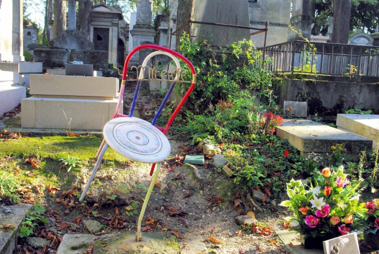 Discover the Pere Lachaise Cemetery in Paris - French Moments