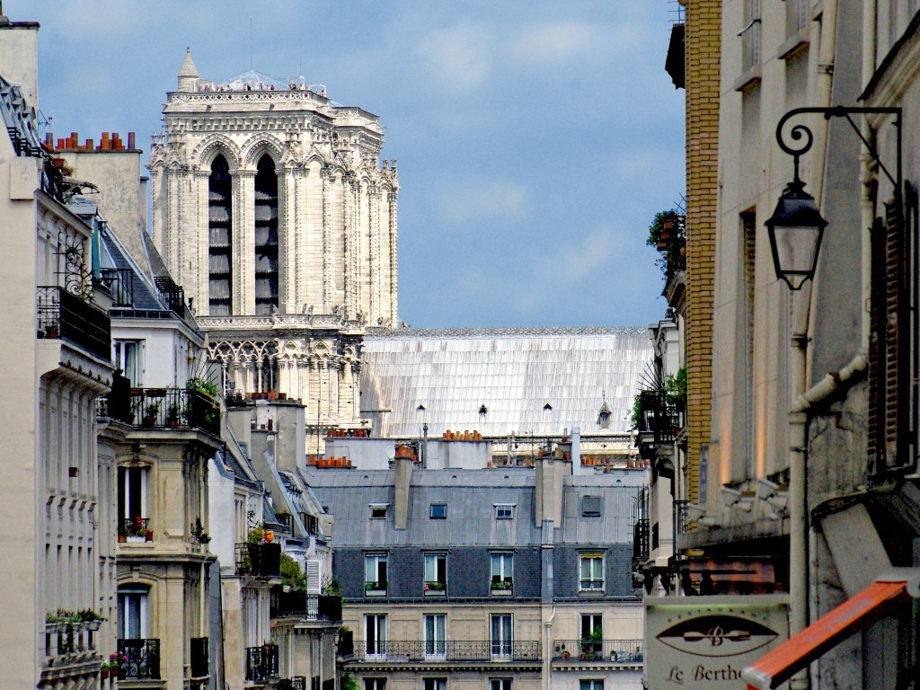 Fact of the Day: there are 200 religious buildings in Paris - French ...