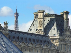 A walk from the Eiffel Tower to the Louvre, Paris - French Moments