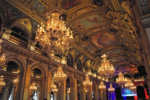 Paris City-Hall - French Moments