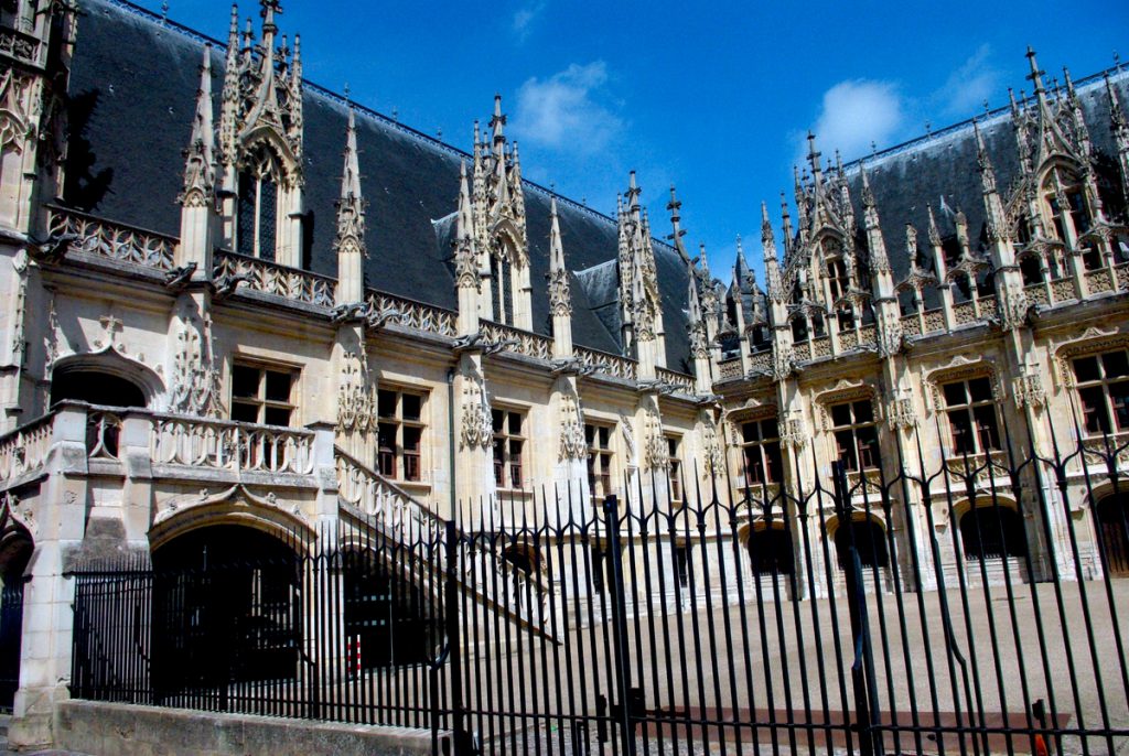 Explore the treasures of Rouen Old Town - French Moments