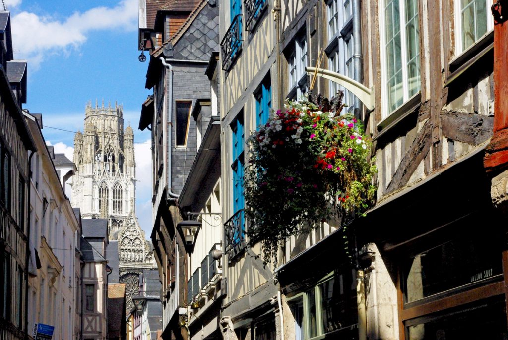Walking in the Old Town of Rouen: Discover the Ultimate Itinerary ...