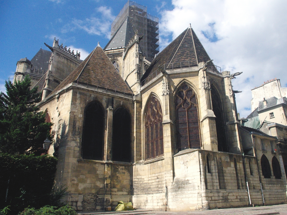 Top 10 Most Beautiful Gothic Churches in Paris - French Moments