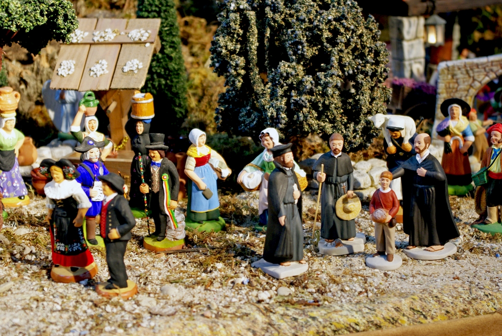 Christmas Nativity Scene at Saint-François-Xavier, Paris - French Moments