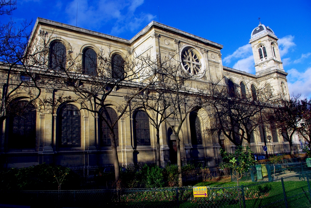 Christmas Nativity Scene at Saint-François-Xavier, Paris - French Moments