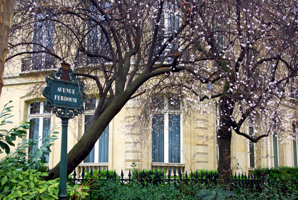 Parc Monceau, Paris' Romantic English Garden - French Moments