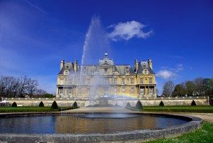 Discover Maisons-Laffitte in the Paris region - French Moments