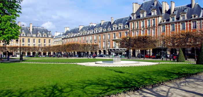 Top 10 Most Beautiful Squares of Paris - French Moments