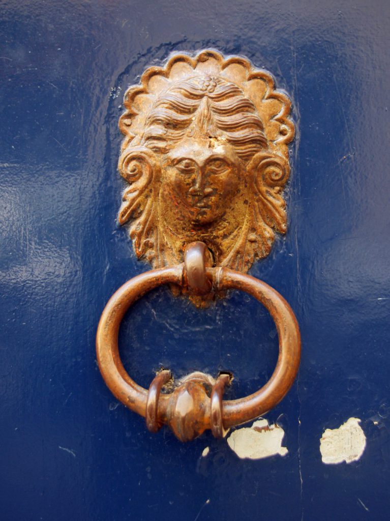 Paris door knockers and handles - French Moments