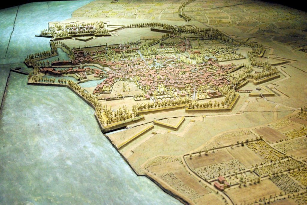 Quick guide to the Relief Map museum in Paris - French Moments