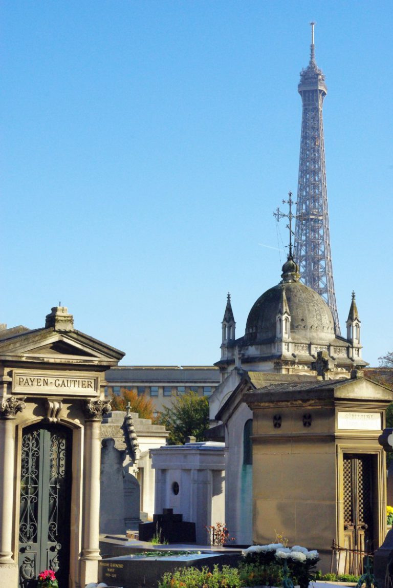 Discover the Passy Cemetery in Paris - French Moments